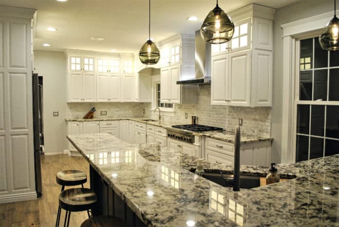 white-custom-kitchen-cabinets-TB01 - Fairfield Custom Kitchens